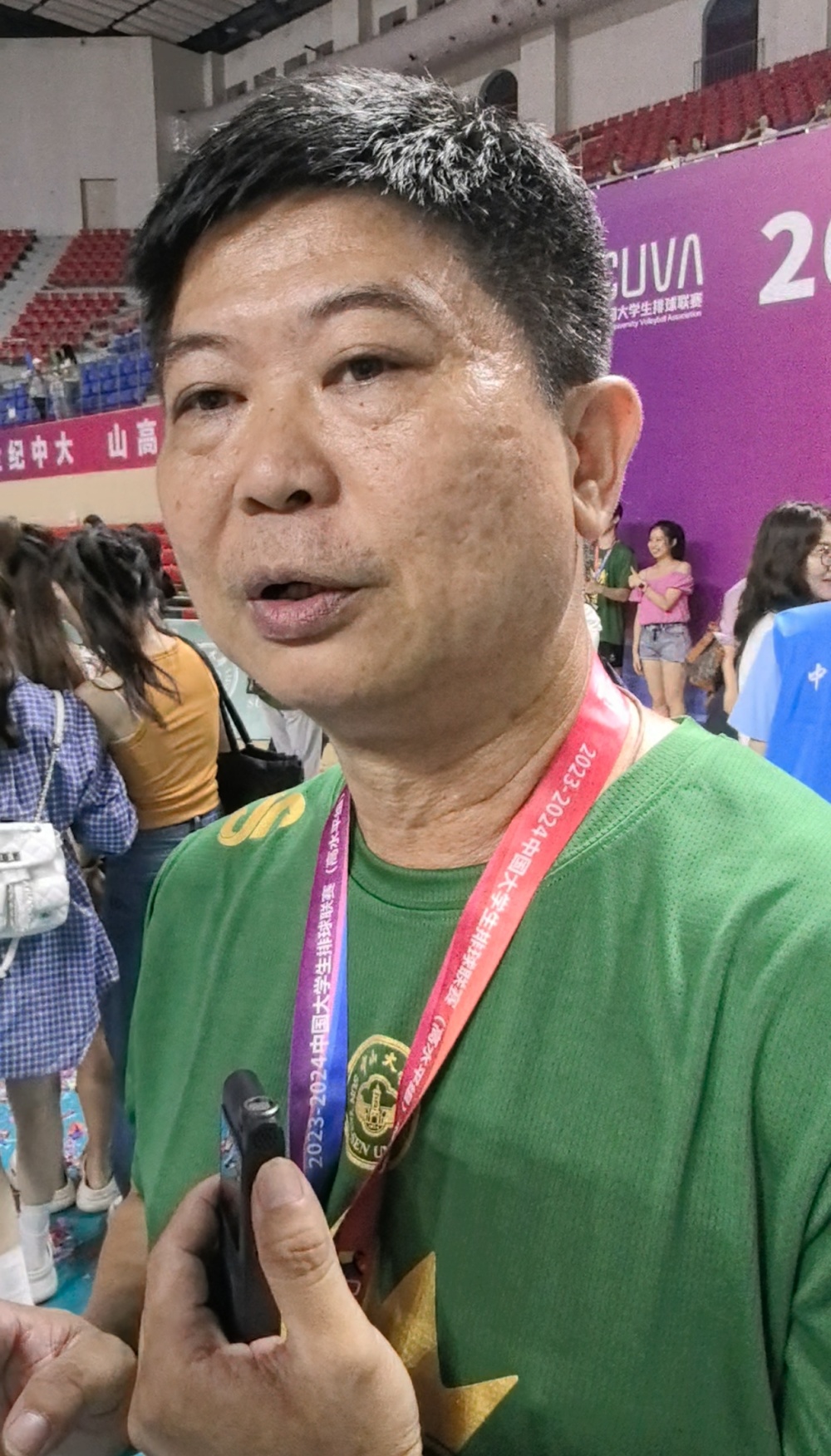 一年双冠，百年中大的排球学霸是这样炼成的_腾讯新闻