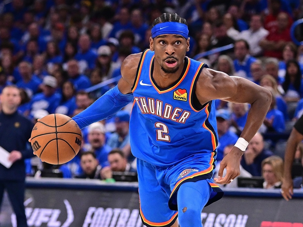 NBA官网评选25年十大球星：SGA、约基奇领衔，东契奇第八_腾讯新闻