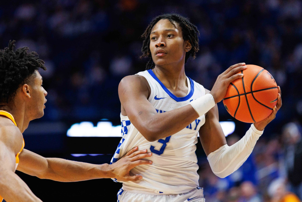 曾是全美第一控卫，号称保罗接班人！如今才21岁，就要离开NBA？_腾讯新闻