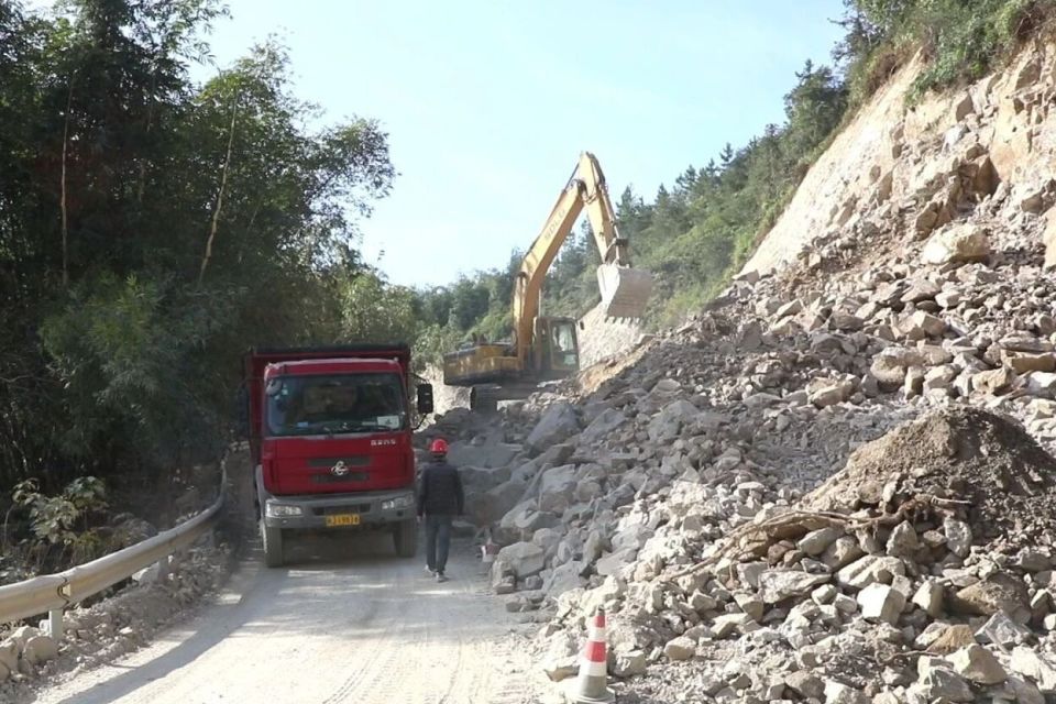 桐城街道这条新路，路基工程即将完工！_腾讯新闻