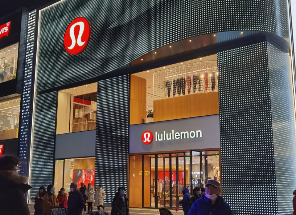 lululemon创始人：“创新停止了，失败就在前面等着你”｜独家_腾讯新闻