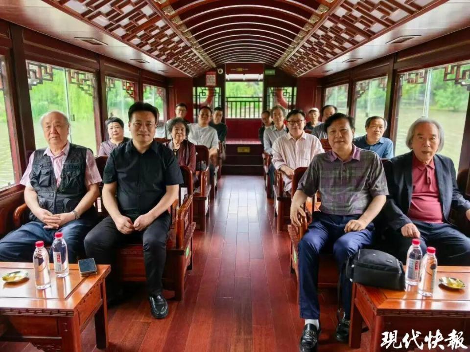 湖上论艺——苏津中国画名家瘦西湖学术研讨会成功举办_腾讯新闻