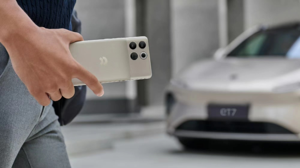 再投157亿，CYVN成蔚来第一大股东！官方：李斌仍为实控人 ｜明镜pro_腾讯新闻