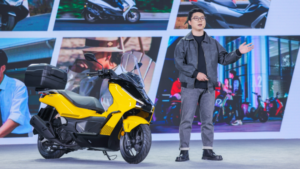 翼舞·心动！五羊-本田NWG150售价16980元起丨PCX160售价19990元！_腾讯新闻