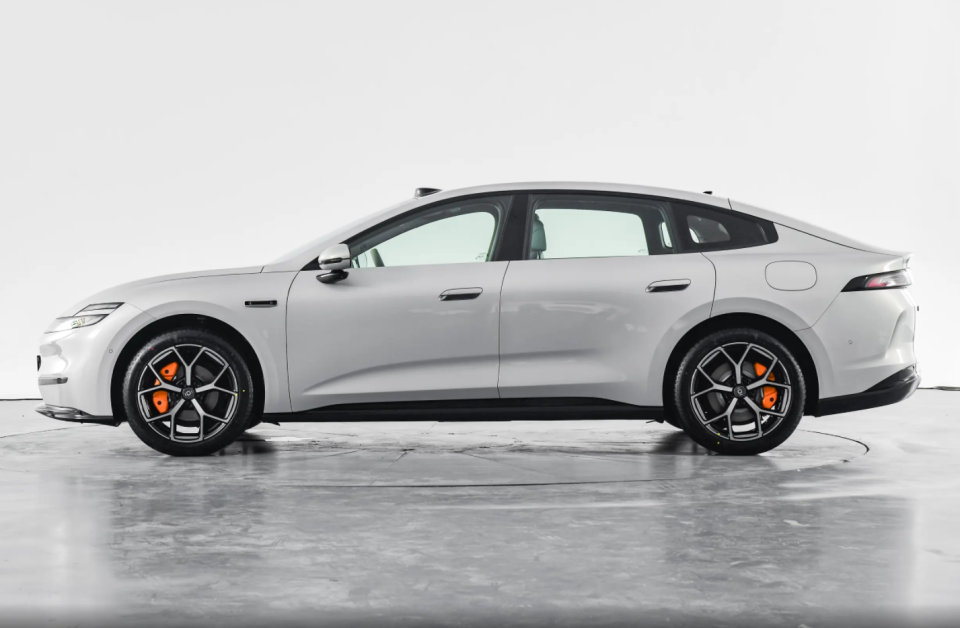 长安启源新车直接拿捏年轻人？800V平台+6C闪充，价格能否有惊喜_腾讯新闻