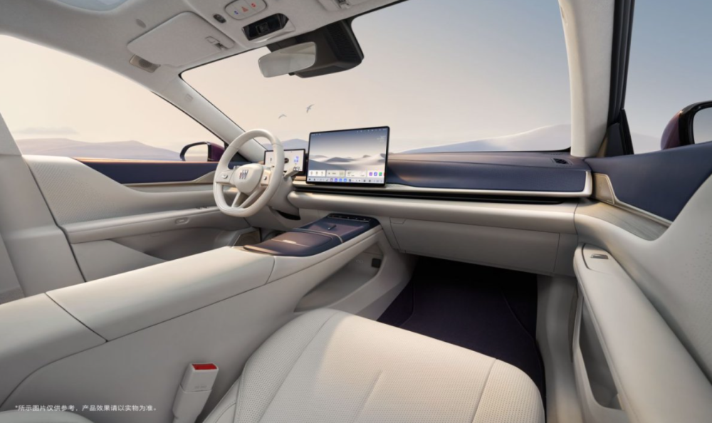 首款激光雷达合资混动轿车！全球首发Momenta R6飞轮大模型，首创不停车一键泊入_腾讯新闻