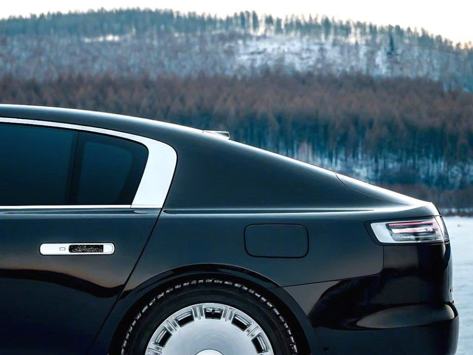 首发线控转向技术 蔚来ET9能否拼得过尊界S800？_腾讯新闻