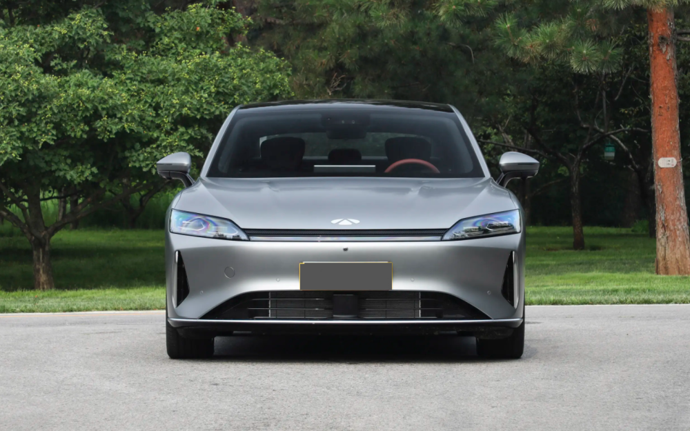 月销10243台，奇瑞风云A9L“站起来了”，入门就有260km纯电续航_腾讯新闻