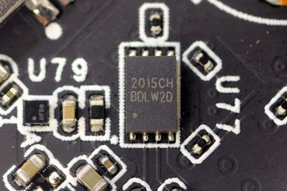 拆解报告：神眸CM-BC22S内置电池摄像机_腾讯新闻