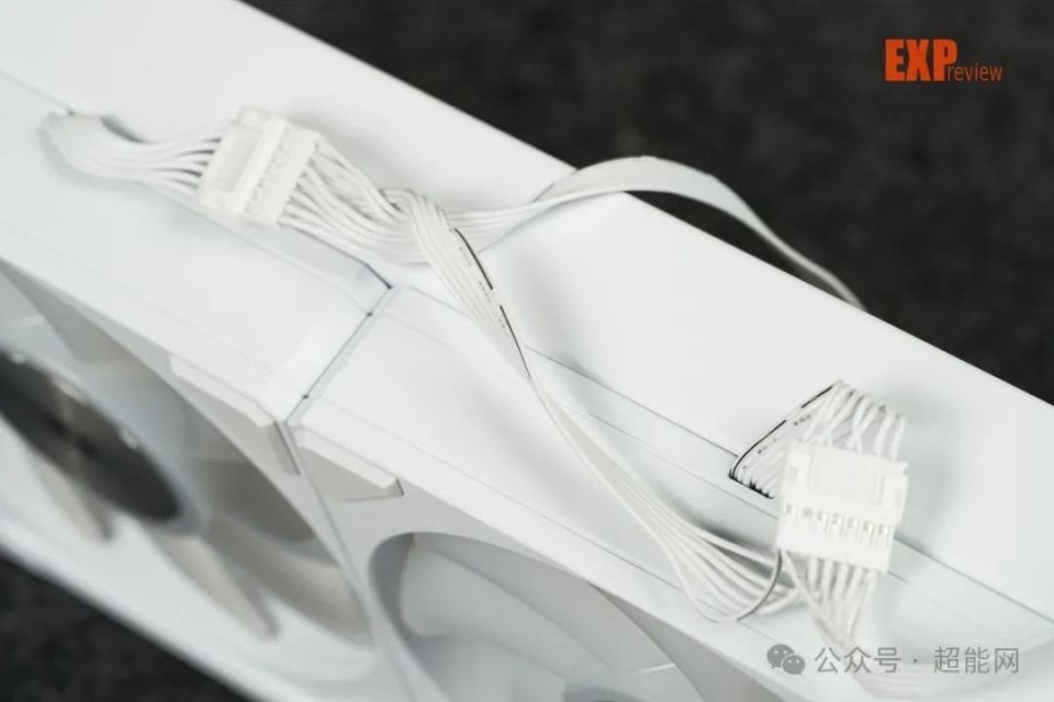 钛游T360 Pro一体式水冷图赏：CPU-内存双效散热冷头，通用RGB风扇挡板_腾讯新闻