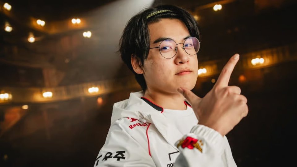 Gumayusi八强表现：打破卡莎心魔，斩获3局MVP_腾讯新闻