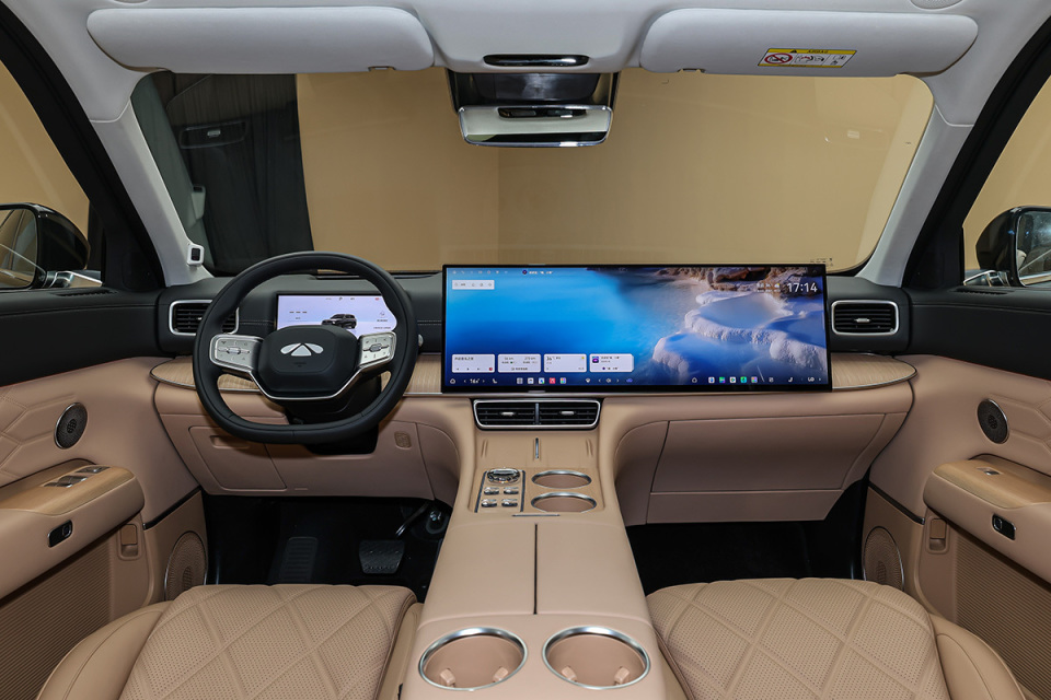 奇瑞大6座SUV，风云T11正式上市，车长5205mm，纯电续航220km_腾讯新闻