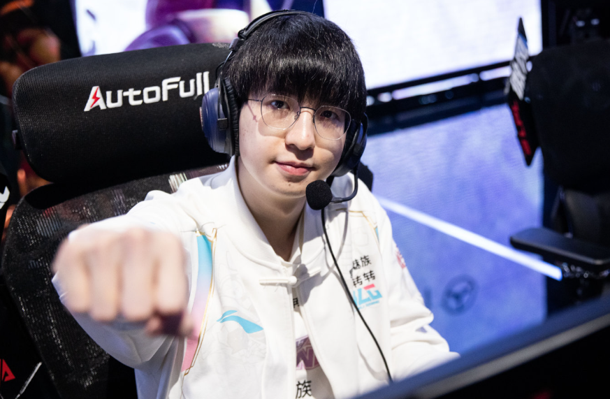 Elk加入WBG实锤了，Elk关注了其余4位队友_腾讯新闻