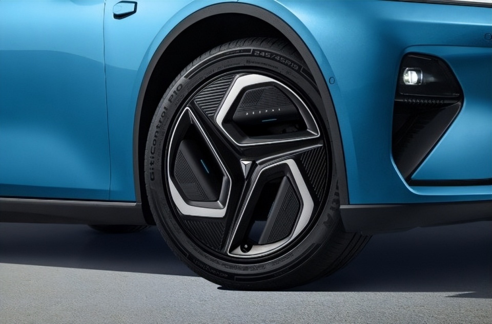 深蓝L07购车指南｜新车上市怎么选？一文看懂_腾讯新闻