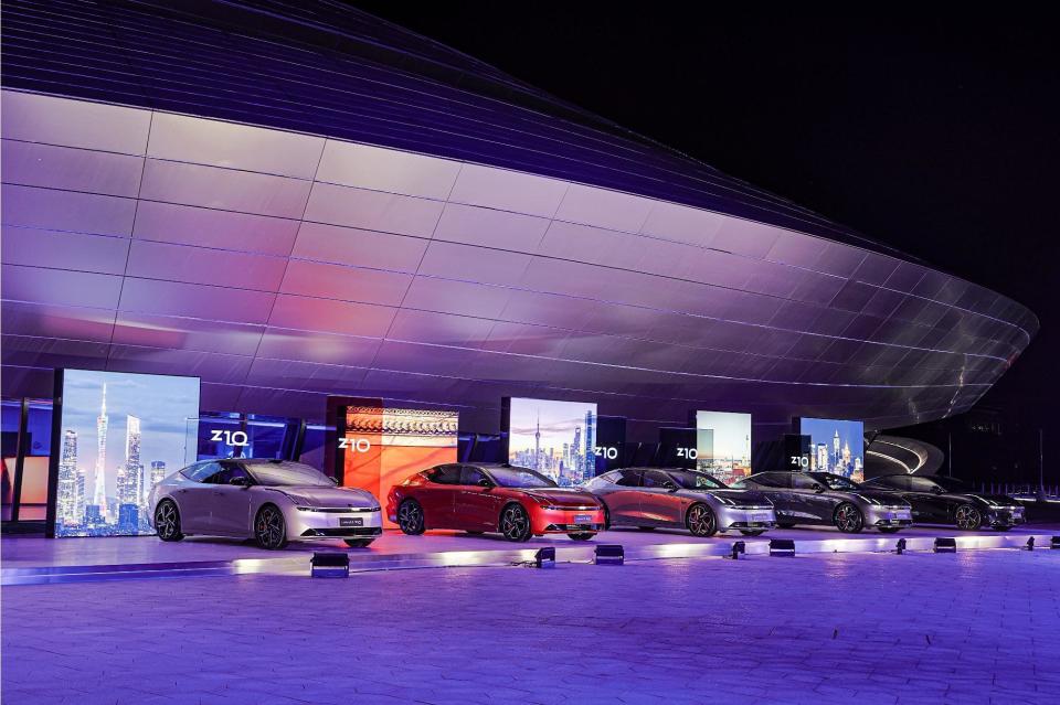 第一款就Buff叠满！领克Z10上市，限时19.68万元起售_腾讯新闻