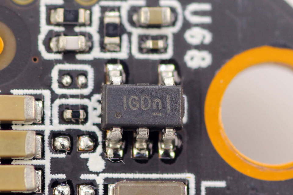 拆解报告：神眸CM-BC22S内置电池摄像机_腾讯新闻