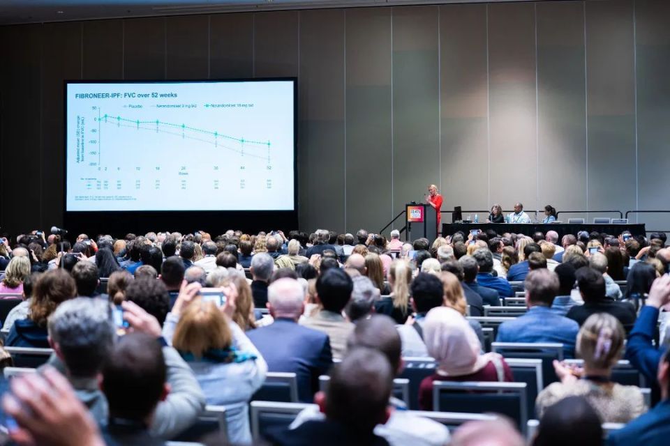 里程碑！Nerandomilast Ⅲ期研究数据亮相ATS 2025，IPF治疗迎来重大突破_腾讯新闻