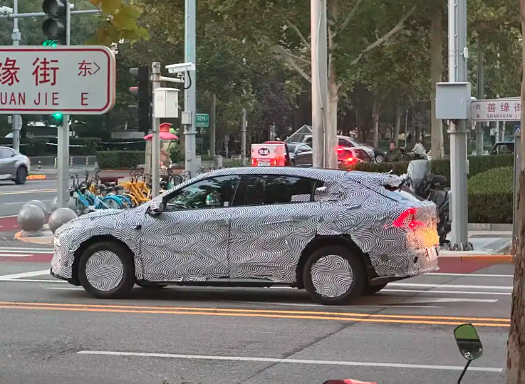 小鹏汽车2025年新车规划 P7i/G6/G9将大改款 还将推3款全新车型_腾讯新闻