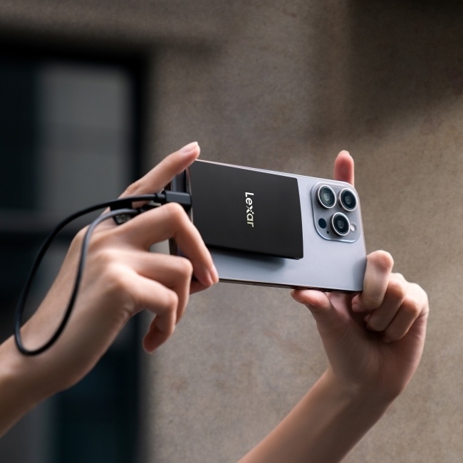 超轻超薄超快！移动固态硬盘新卷王Lexar雷克沙SL500_腾讯新闻