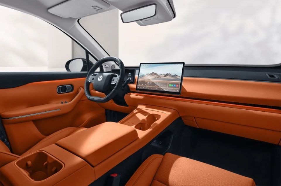 理想L7平替？像极了理想的零跑C10卖12.88万起_腾讯新闻