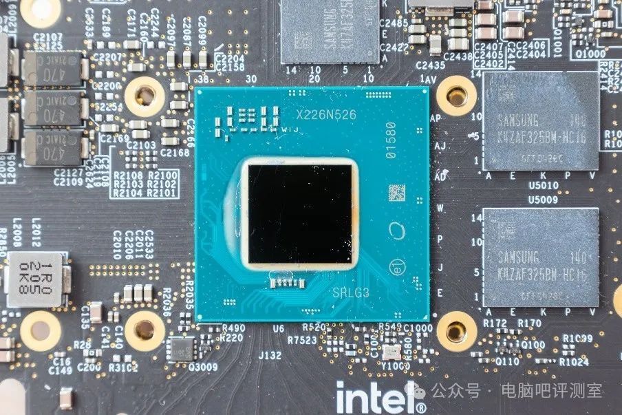 全国首测？Intel Arc Pro全家福上手体验_腾讯新闻