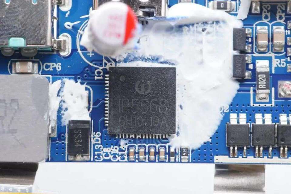 带你了解安克、绿联、罗马仕等品牌充电宝都在用的英集芯移动电源SOC_腾讯新闻