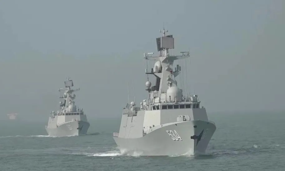 054AG型护卫舰：10号舰的命名，可谓一波三折，现为554“通辽”舰_腾讯新闻