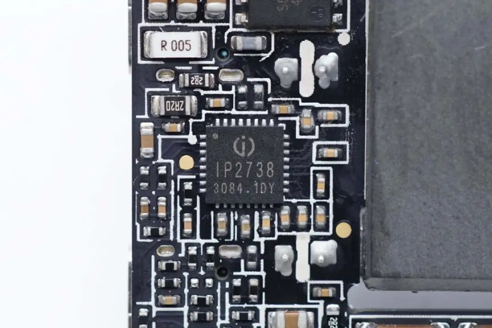 多款热销酷态科快充充电器拆解，内部快充芯片揭晓_腾讯新闻