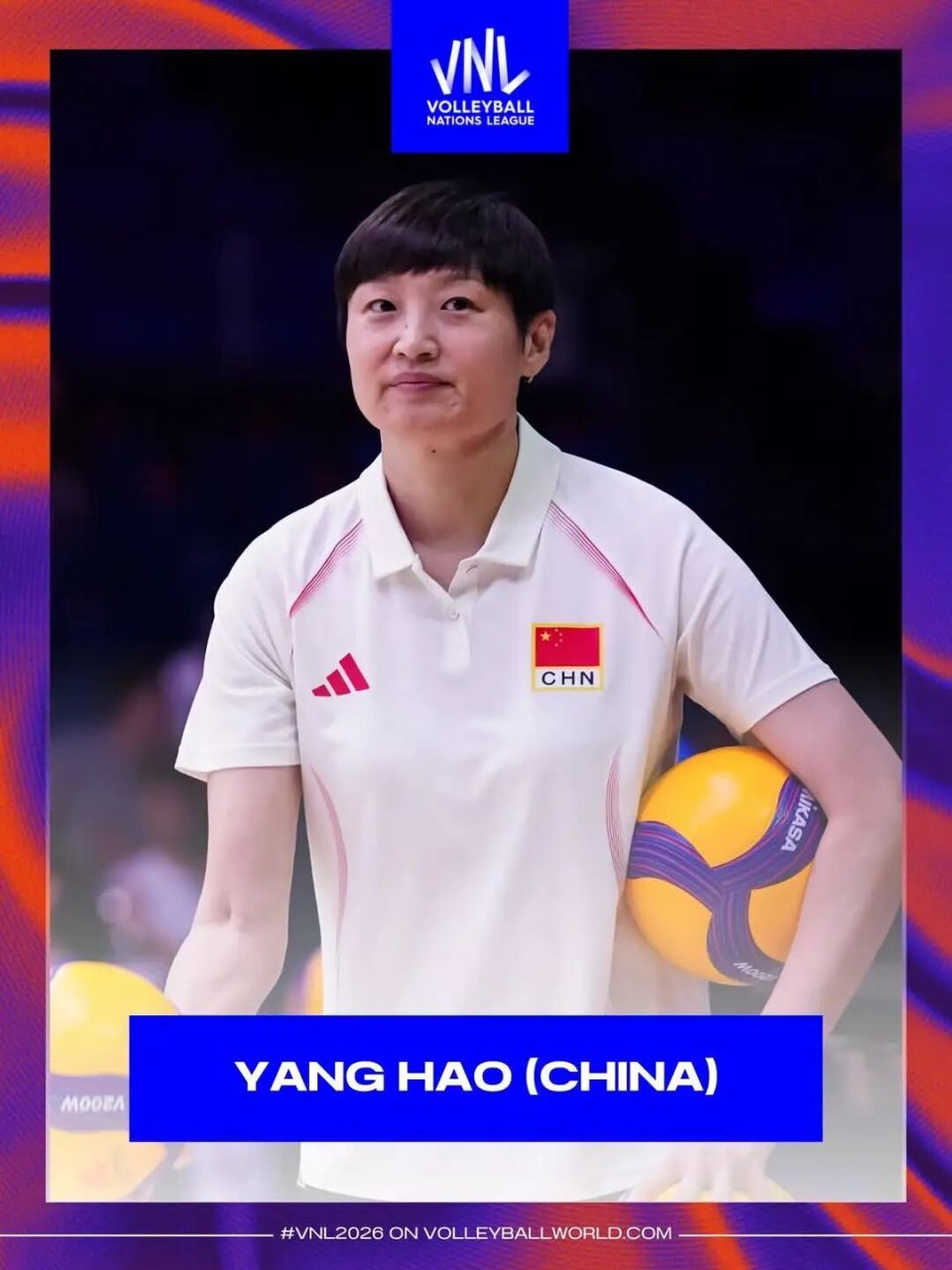 郎平接班人来了，中国女排助教杨昊被国际排联表扬，曾率队夺冠！_腾讯新闻
