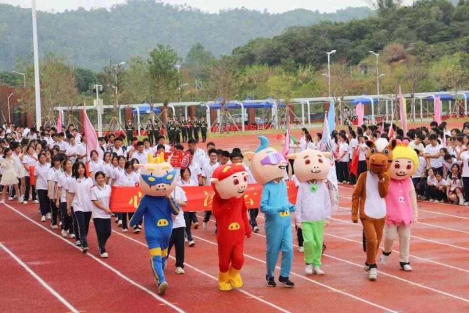 青春当“燃”不让！珠海学子秋末活动多多_腾讯新闻