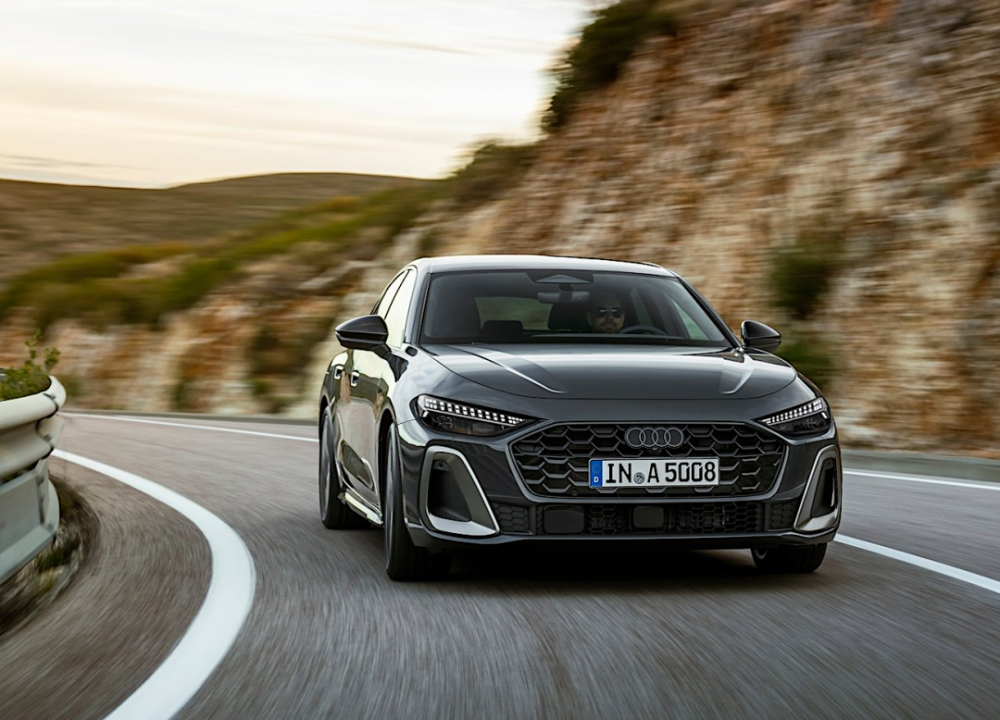 新架构+含华量+纯血，上汽奥迪A5L首次曝光大揭秘！_腾讯新闻