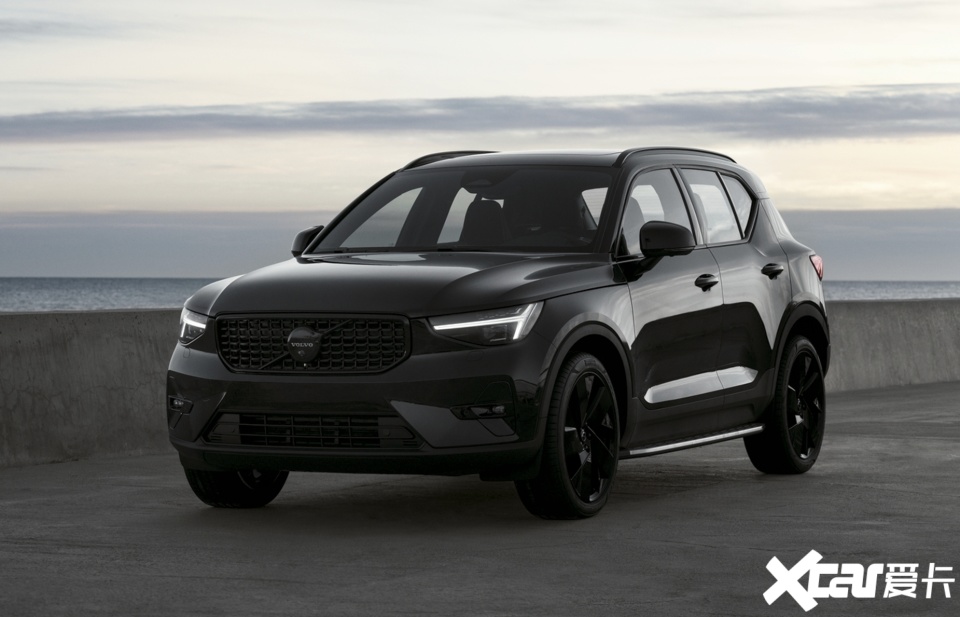 沃尔沃XC40极夜黑车型正式上市，售价：32.08万元起_腾讯新闻