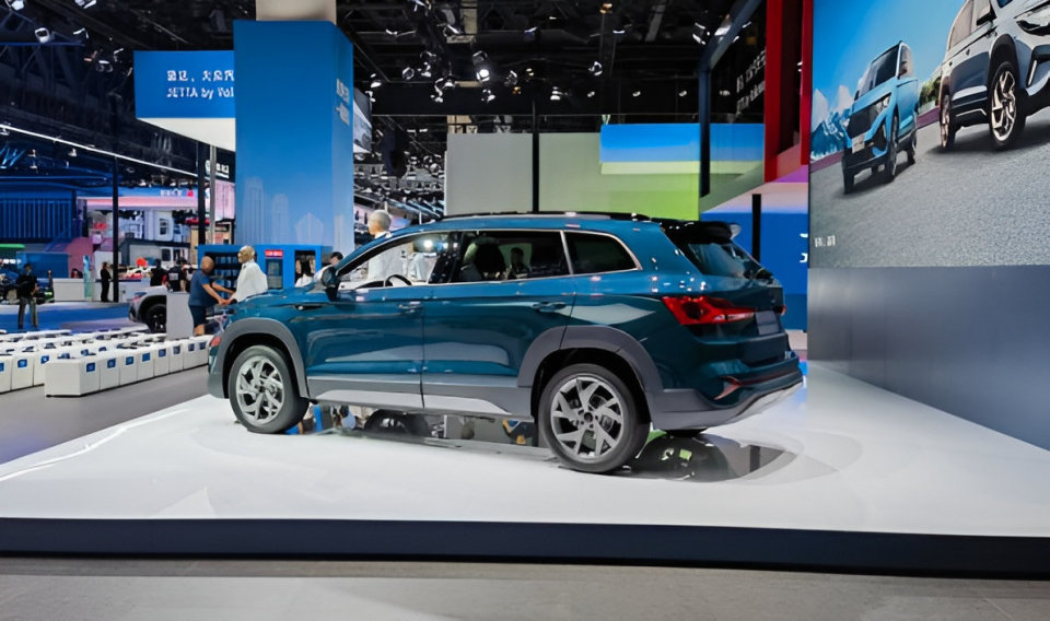 成都车展直击：限量3000台，捷达VS7 ABT限量版登场_腾讯新闻