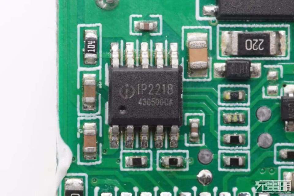 国产半导体行业又一颗璀璨“芯”星，旗下芯片超400款设备采用_腾讯新闻