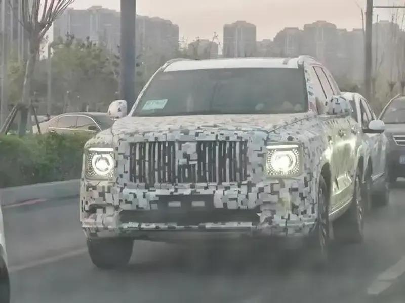 竞争仰望U8？坦克800路试完成，配自研3.0T V6插混引擎！_腾讯新闻