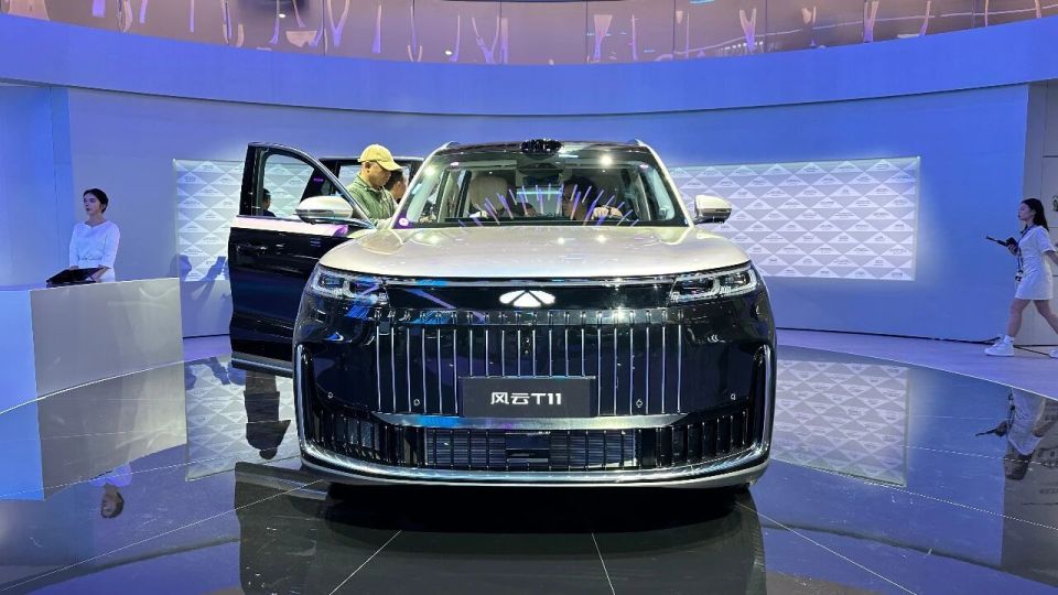 风云T11正式上市售17.99万元，压力再给到银河M9和深蓝S09_腾讯新闻