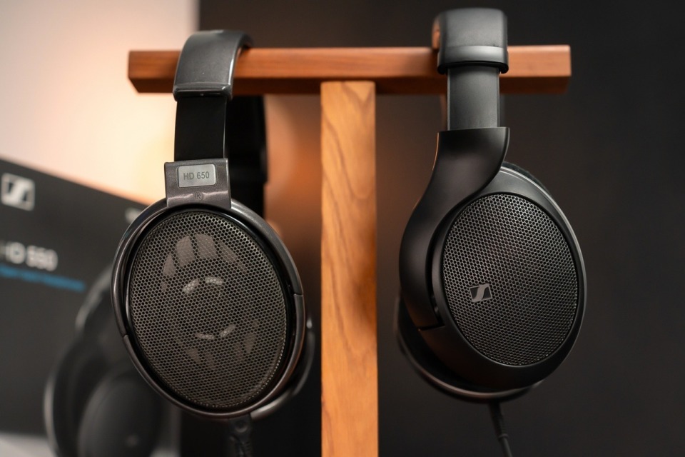 森海塞尔HD550评测：既要HD650的醇厚 又要HD600的灵性 它是目前最优解_腾讯新闻