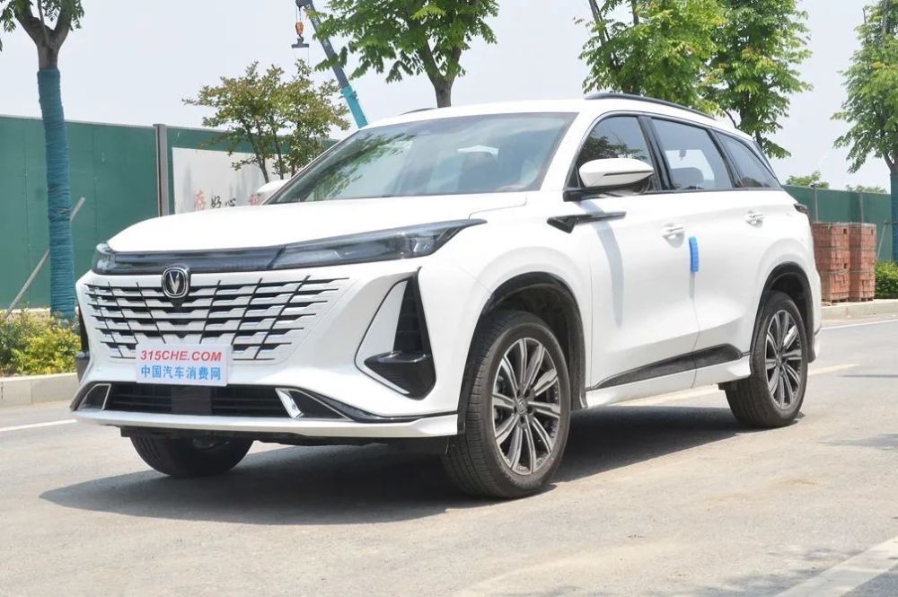30万内落地买新能源SUV，Model Y是首选？_腾讯新闻