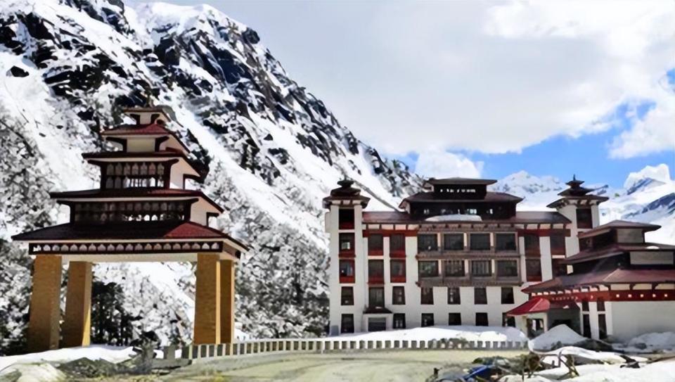 面对印度侵占，我国墨脱位置有多重要？解放军在此孤军守卫61年！_腾讯新闻