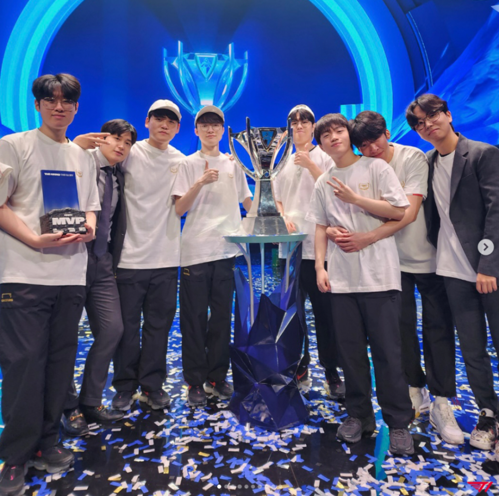 21岁的Keria，一年走完了Faker七年的路_腾讯新闻