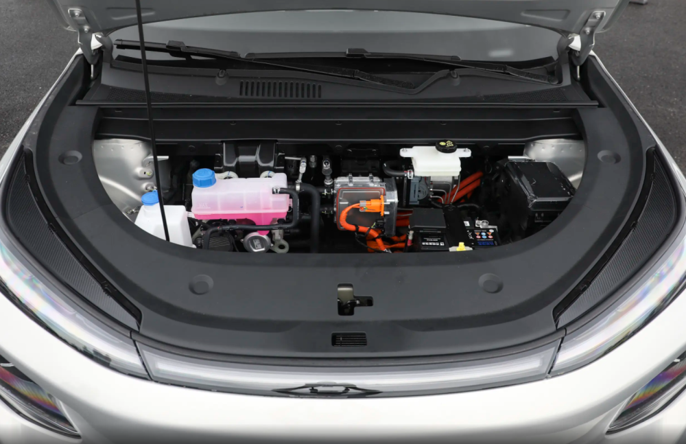 冲着年轻人来的！长安启源全新Q05计划11月上市，定位精品纯电SUV_腾讯新闻