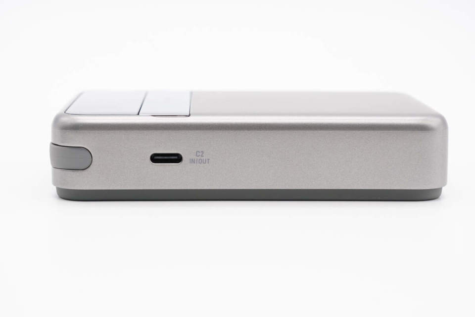 支持65W双向快充，正浩RAPID Mag小闪电充电宝拆解_腾讯新闻