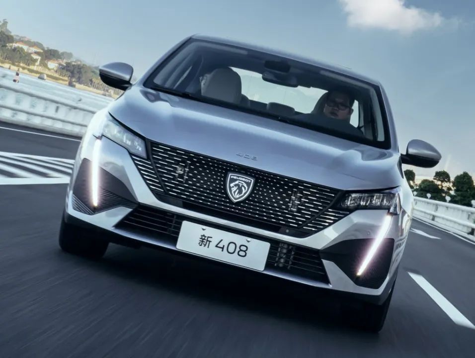 换装1.5T发动机，能拯救标致408的销量吗？_腾讯新闻