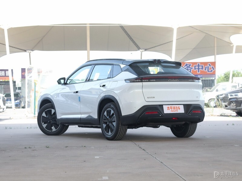 售12.89万起 东风风神L7冬季实测续航1604km 馈电油耗3.8L/100km_腾讯新闻