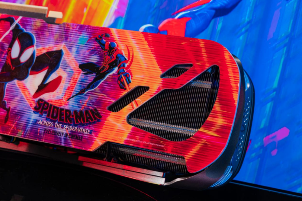 和蜘蛛侠一起战斗！索泰RTX 4070 AMP AIRO SPIDERMAN测评_腾讯新闻
