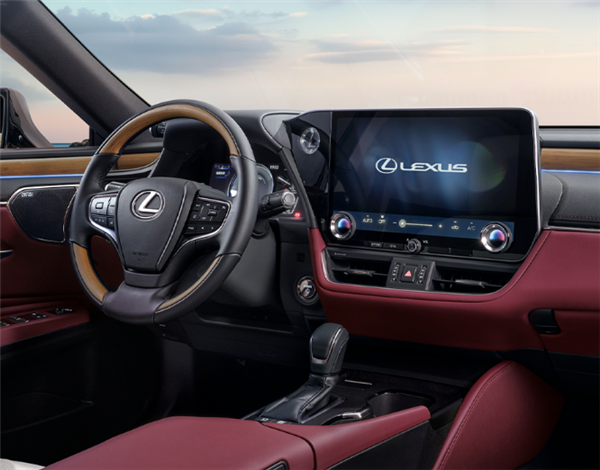 31.27万 雷克萨斯ES200特别版上市：多花1.28万买层保护膜_腾讯新闻