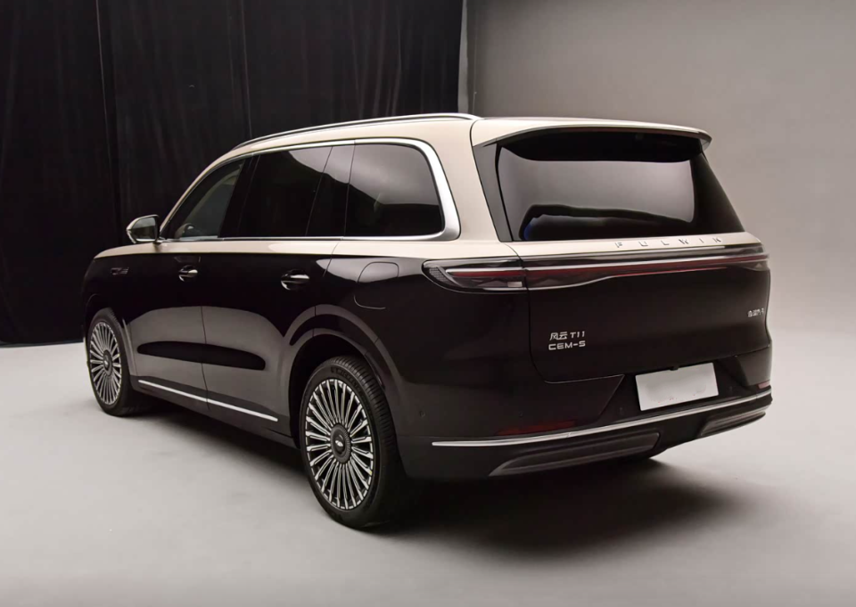 不到20万的新能源大6座，奇瑞风云T11和银河M9谁更强？_腾讯新闻