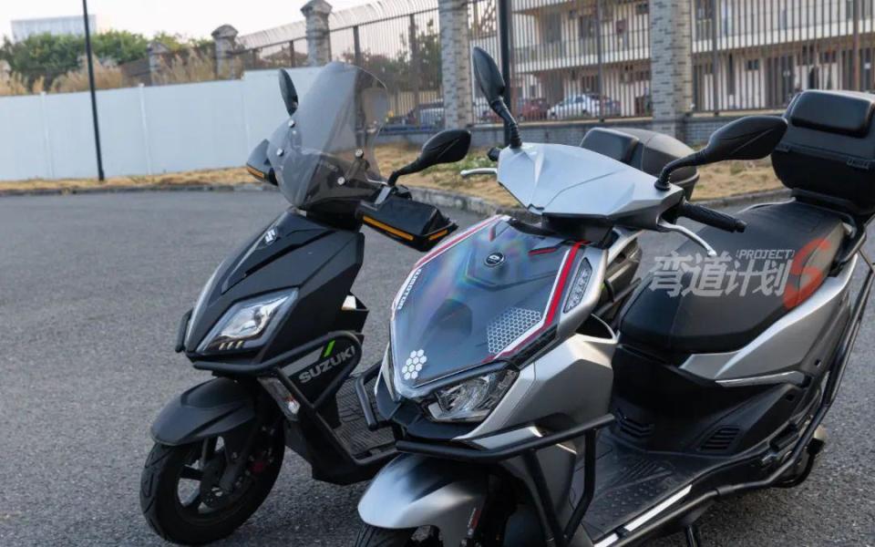 评测丨QJMOTOR鸿150RS【VS】铃木UY125_腾讯新闻