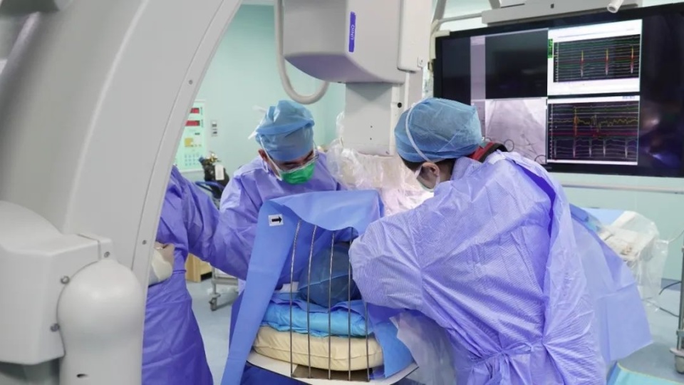 两例省内首次！都在日照这家医院完成！_腾讯新闻