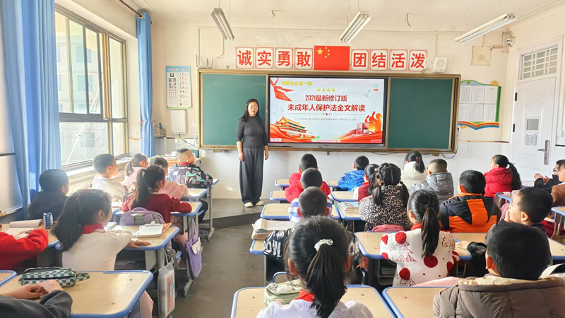 文脉与法韵和鸣、青春伴法治同行！新时代青少年法治教育的民勤篇章这样写就_腾讯新闻